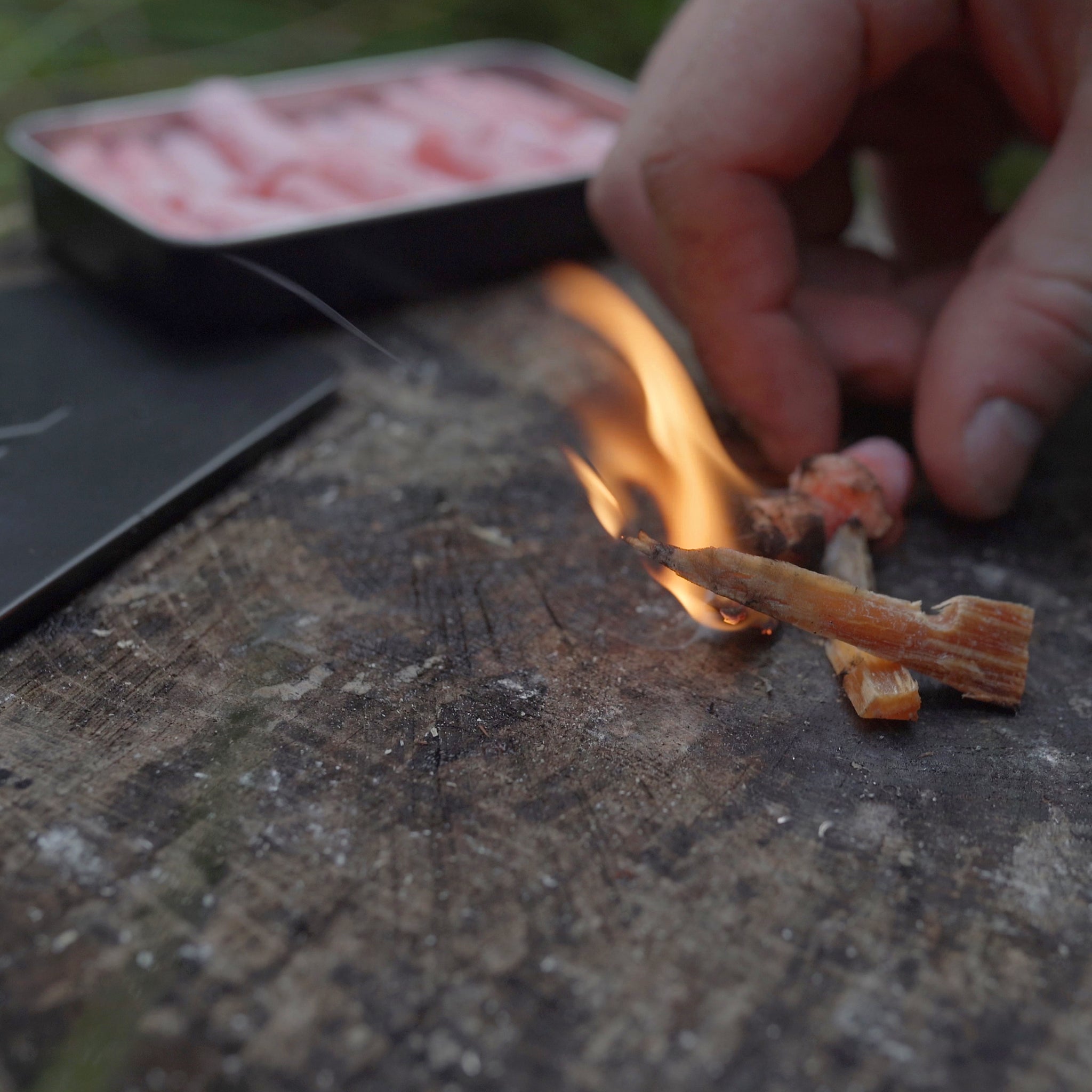 Fire Plugs Tinder Tin | Ultimate Survival Tinder Fire Starters ...